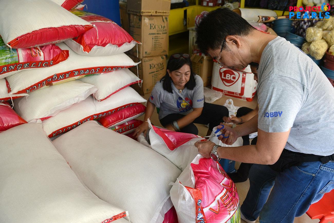 2nd Batch of Fire Relief Repacking and Distribution - Project PEARLS ...