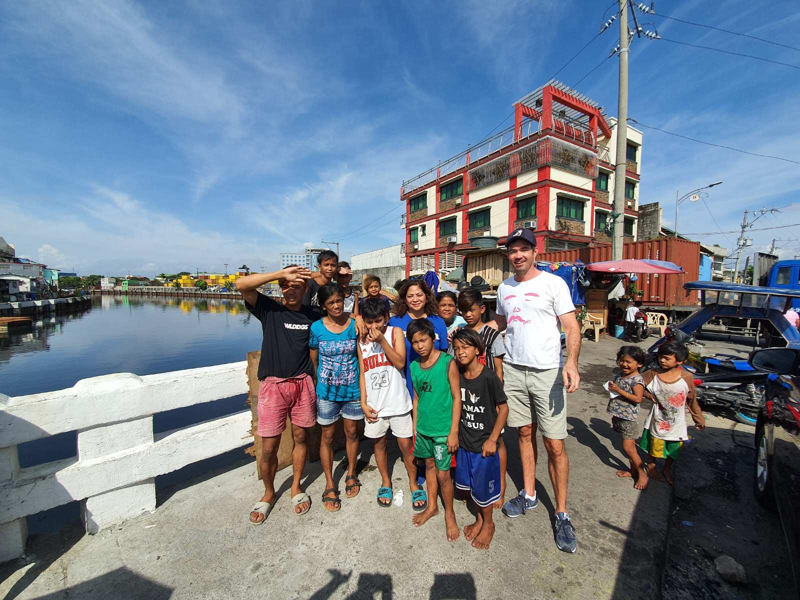 The Boy Diving for Plastic - Project PEARLS - Project PEARLS