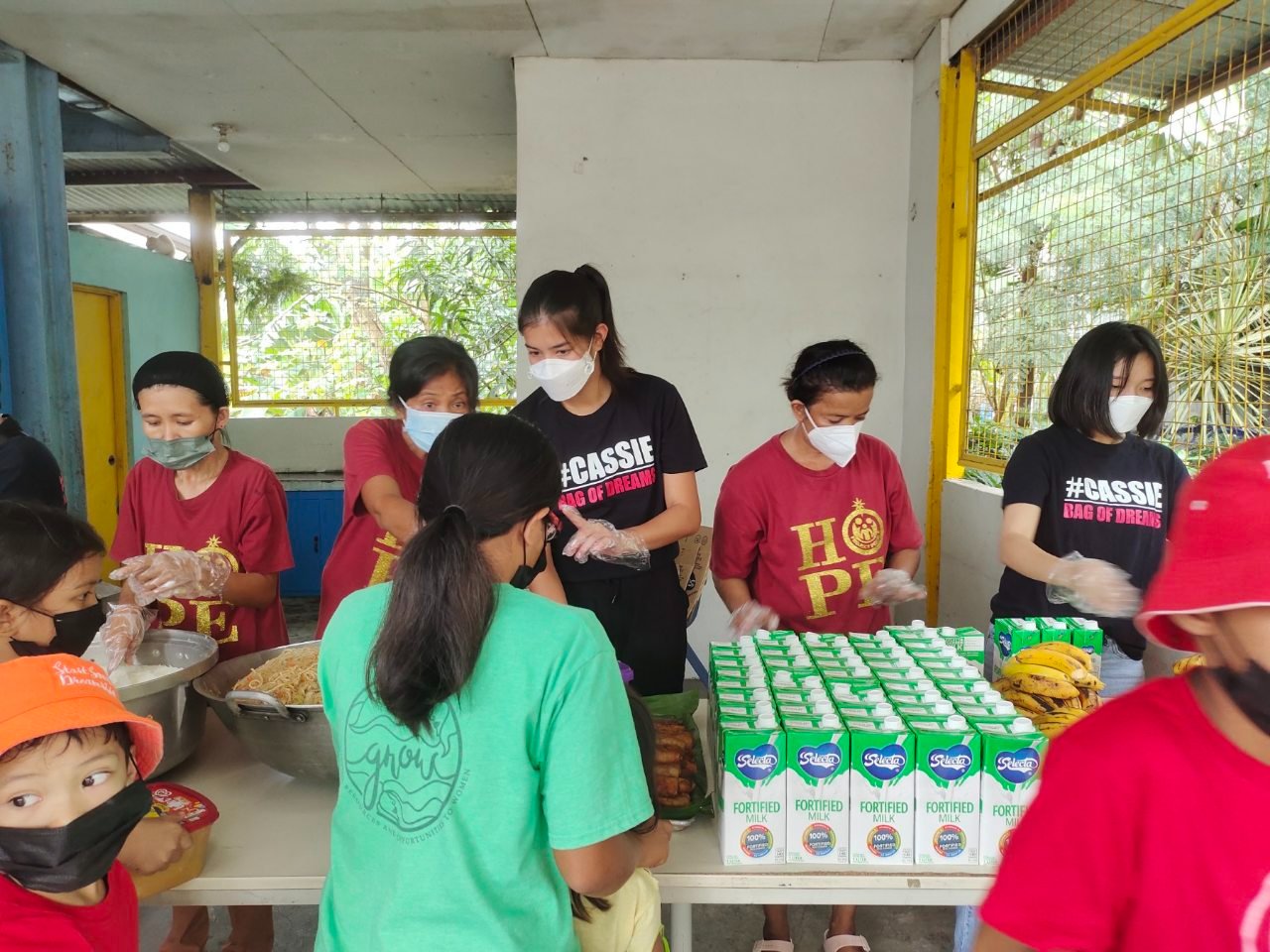 Hunger Relief in Bulacan and Cavite - Project PEARLS - Project PEARLS