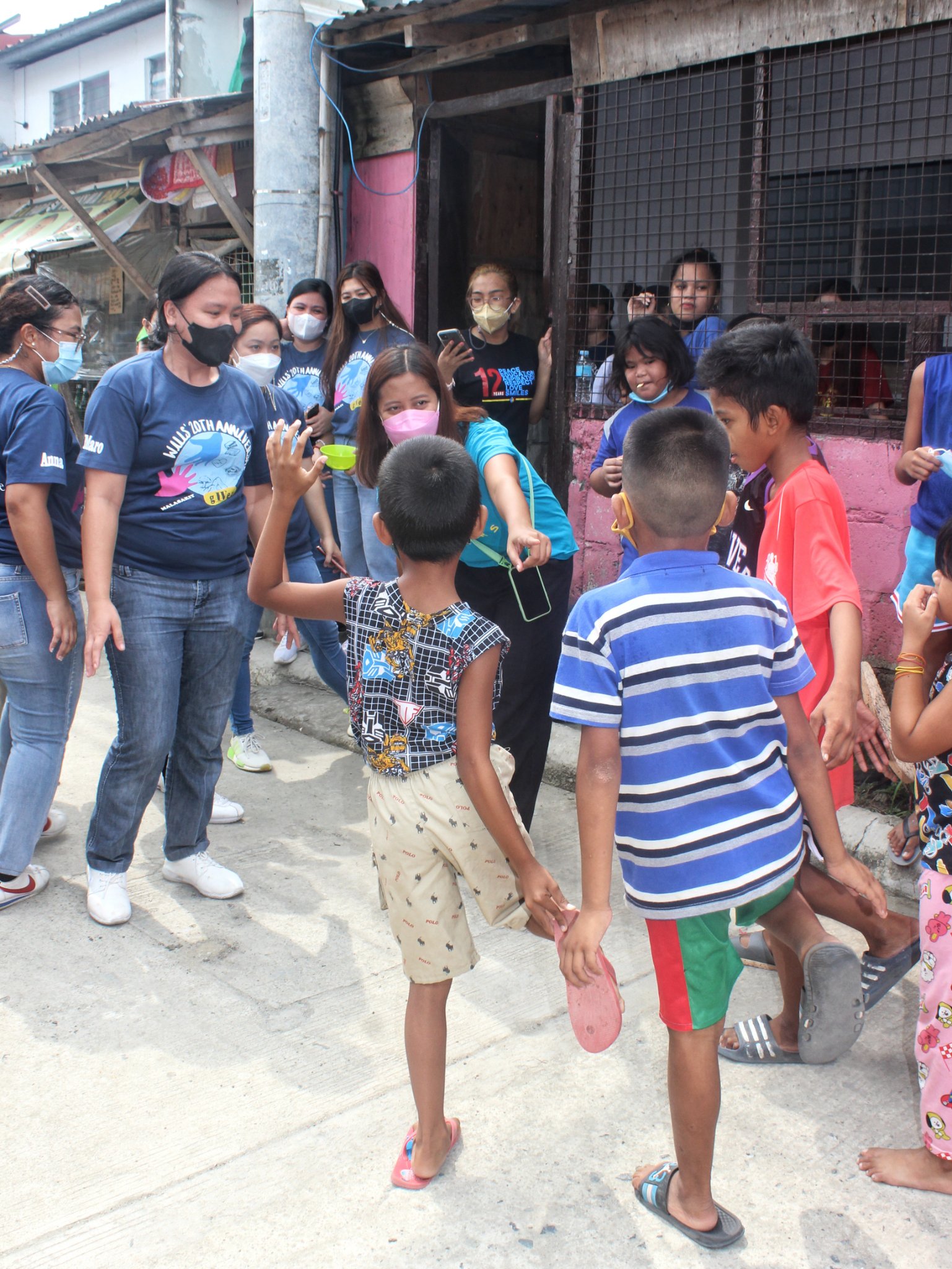Learning Hub and Hunger Relief Program in Cavite - Project PEARLS ...