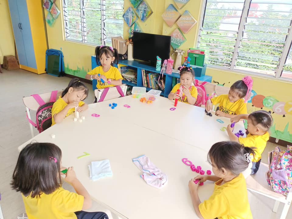 Time-to-Learn Scholars: Learning the Numbers and Shapes - Project ...