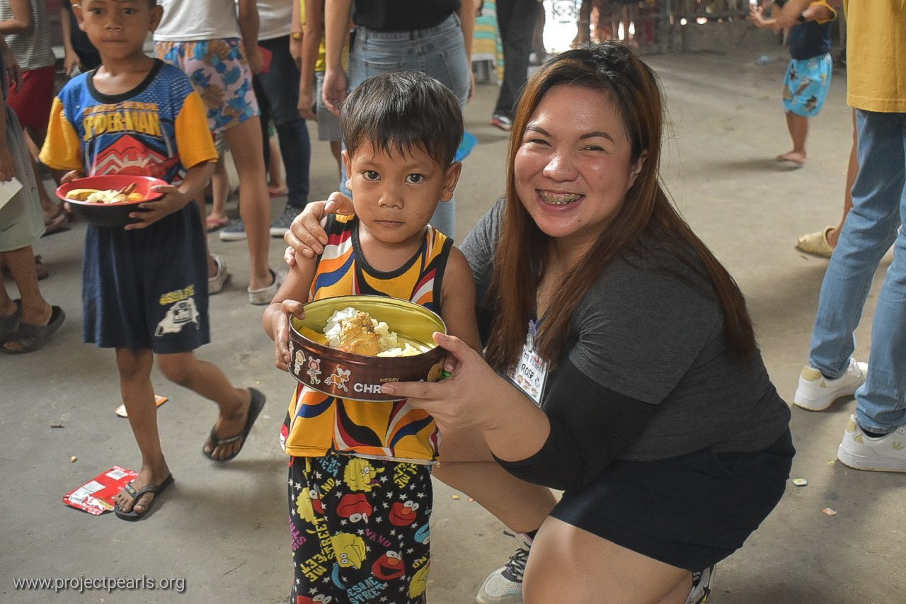 Hunger Relief Sponsored by iRipple, Inc. - Project PEARLS - Project PEARLS