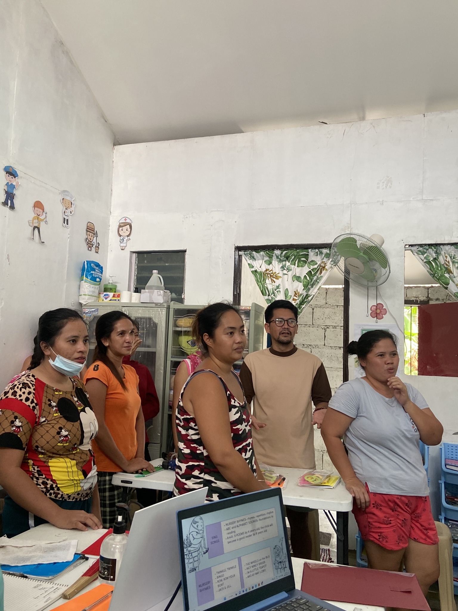 iLearn Manila Learning Session & Training in Cavite - Project PEARLS ...