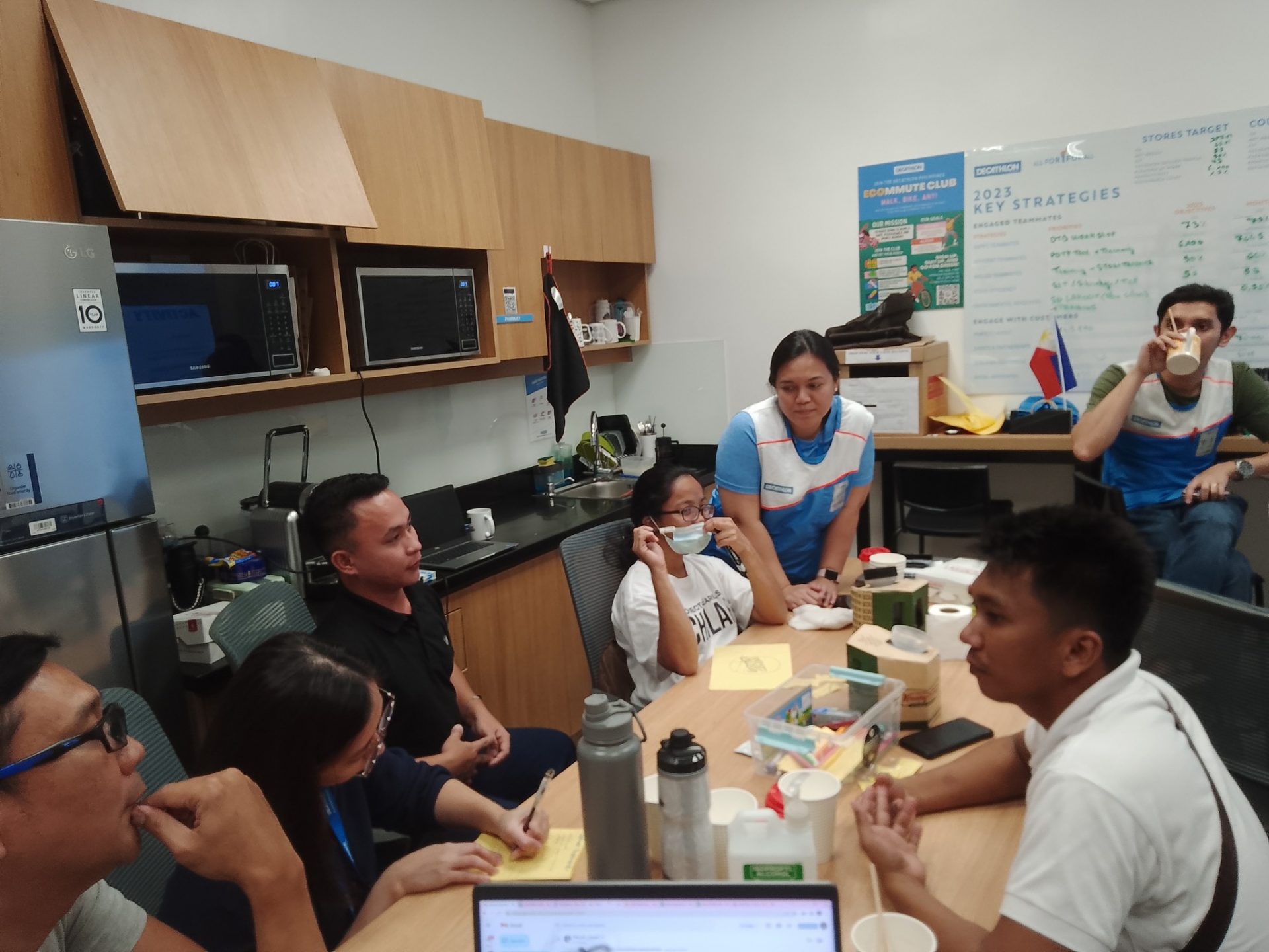 Decathlon Customer Service Training - Project PEARLS - Project PEARLS